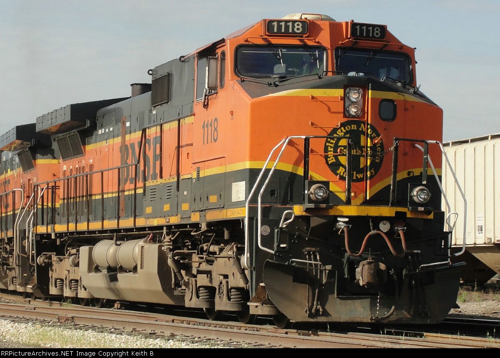 BNSF 1118